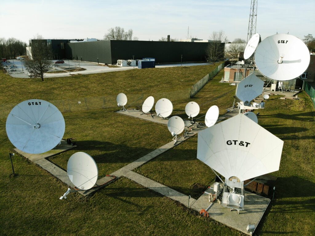 Reliable and Secure Satellite Internet Service Provider | IPSEOS