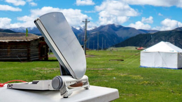 Satcube Portable Satellite | High-Speed Internet Anywhere| IPSEOS